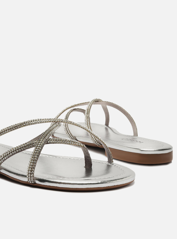 Rasteira Prateada Arezzo Tiras Cruzadas Strass | ZZ MALL