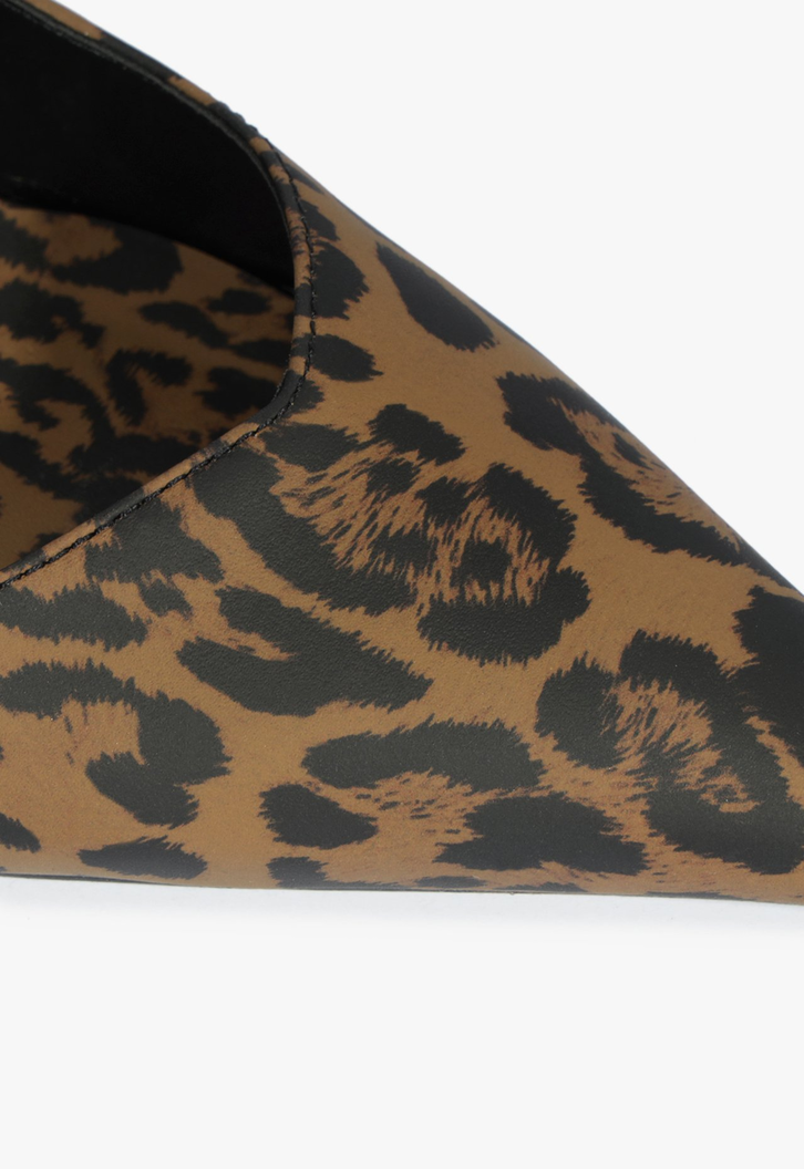 Sand lia Slingback On a | ZZ MALL