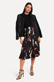 SAIA PRETA REVERSA METAMORFOSE | ZZ MALL